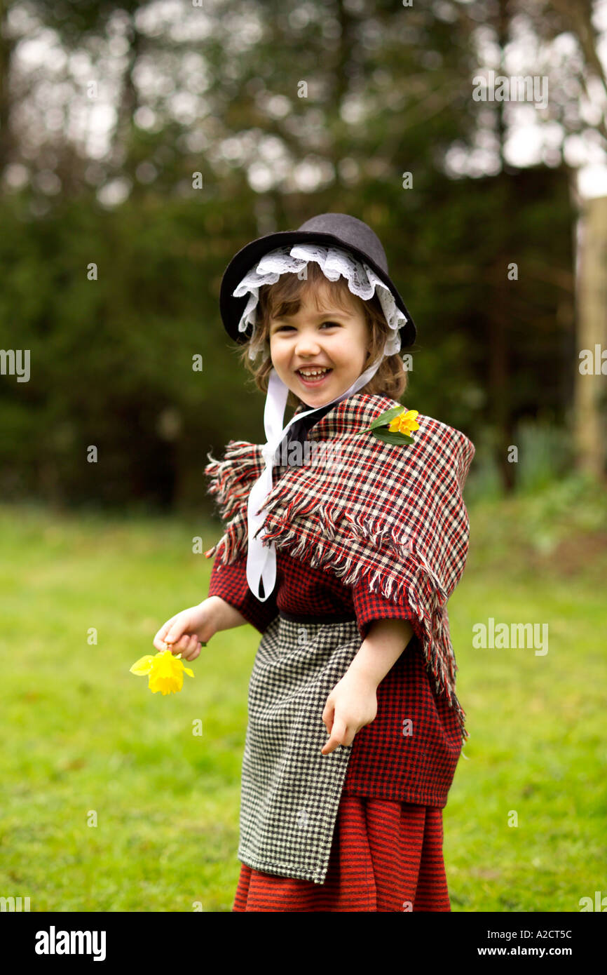 Welsh Lady In Traditional Costume High Resolution Stock Photography and ...