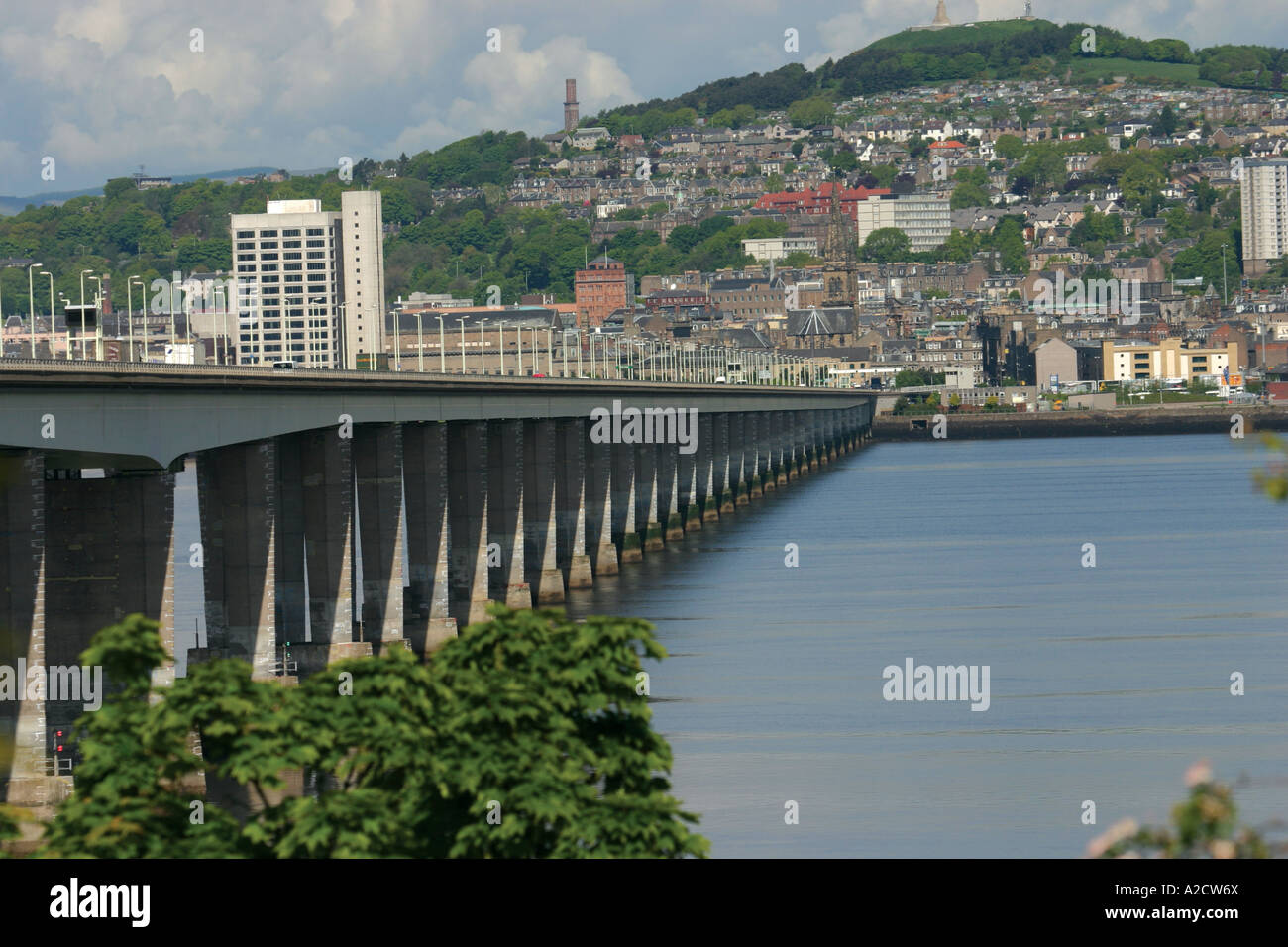 Bridge over the river tay in Dundee, Scotland Stock Photo - Alamy
