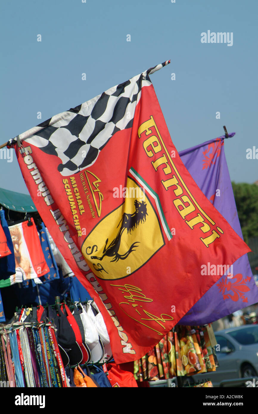 Motorsport flags hi-res stock photography and images - Alamy