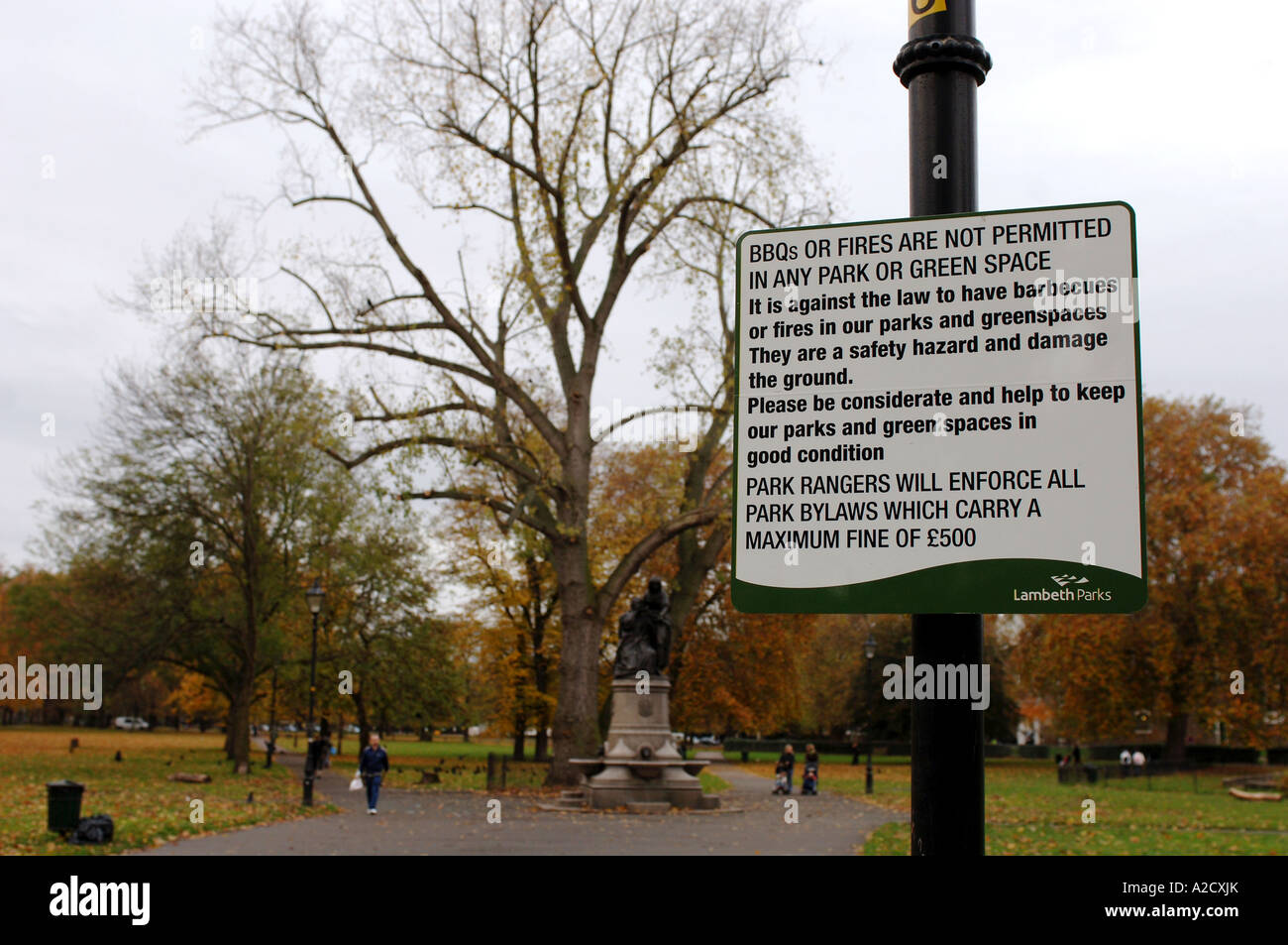 A council warning sign in Clapham Common Stock Photo - Alamy