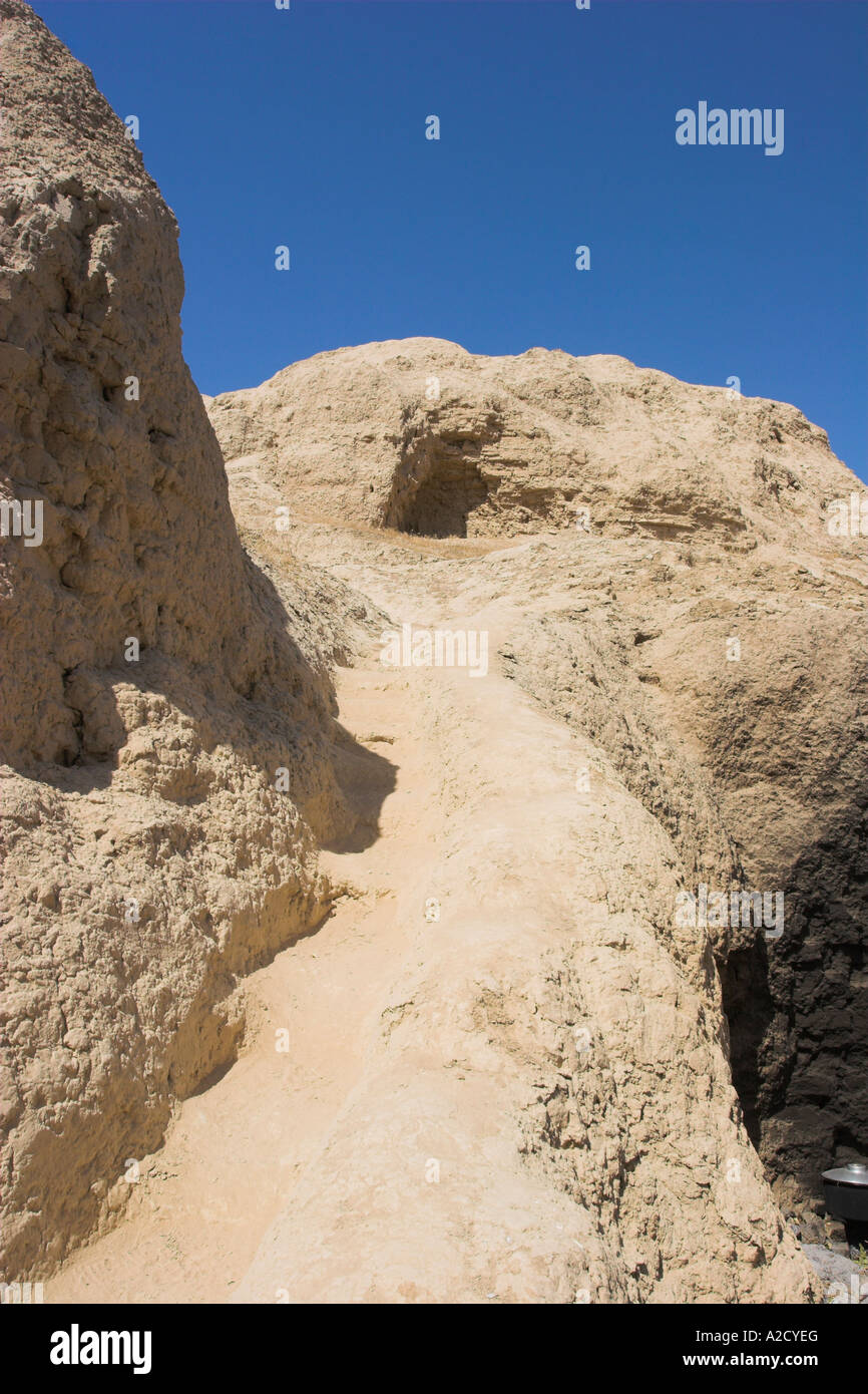 AFGHANISTAN Balkh Mother of Cities Top I Rustam Remains of 200ft high ...