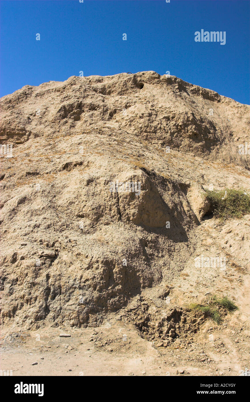 AFGHANISTAN Balkh Mother of Cities Top I Rustam Remains of 200ft high ...