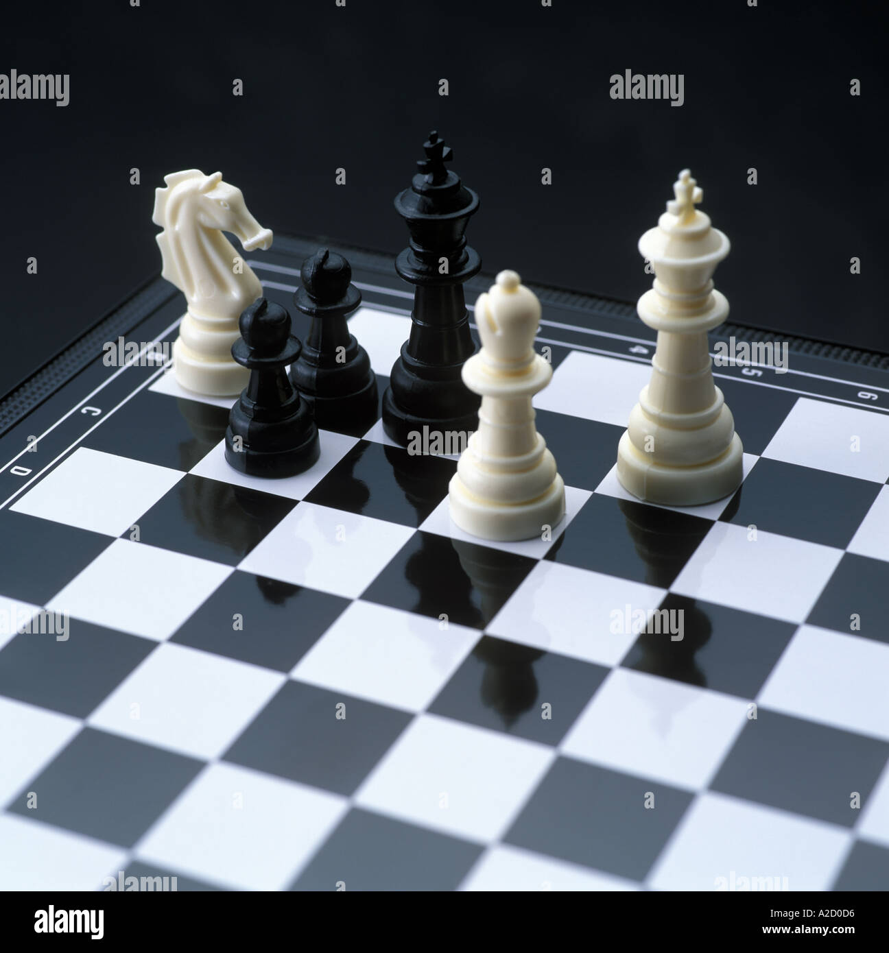 Chess resignation hi-res stock photography and images - Alamy