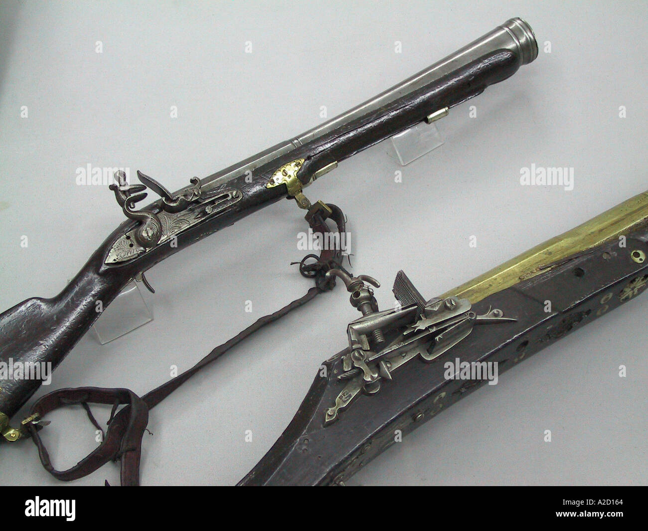 Ottoman flintlock rifles Stock Photo - Alamy