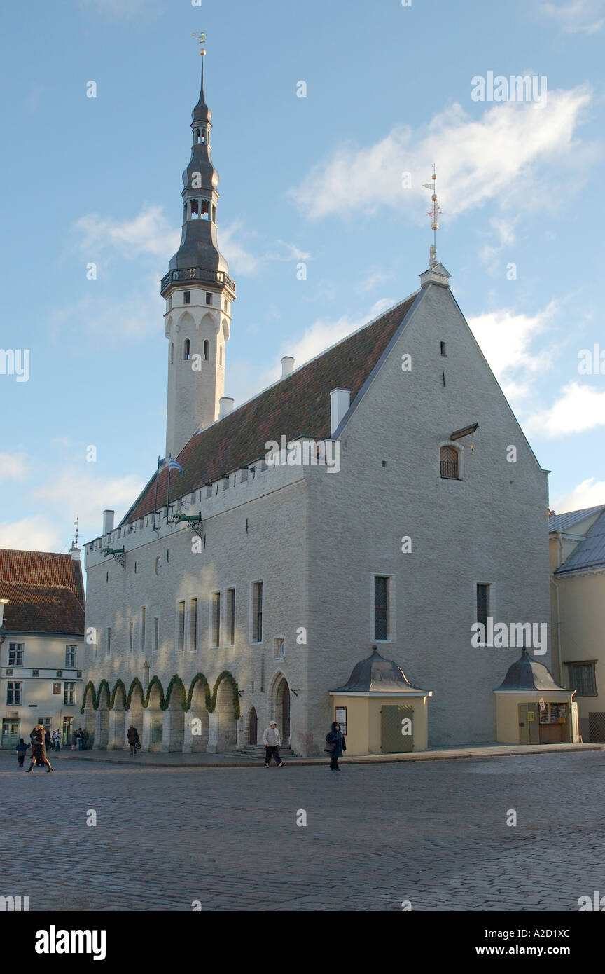 Raekoja Plats Gothic Town Hall Raekoda Stock Photo - Alamy