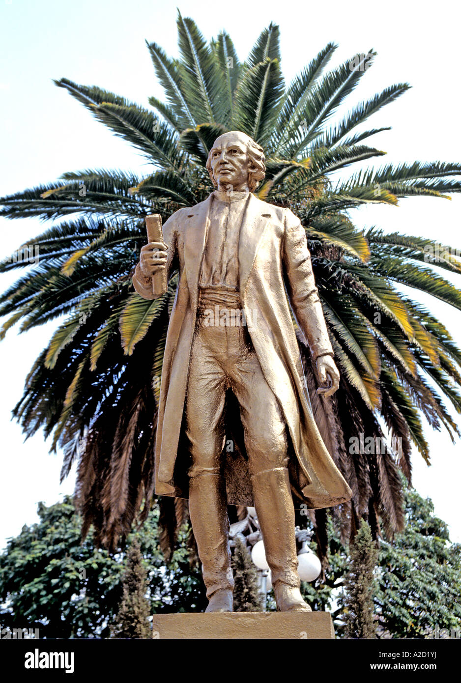 Father hidalgo statue hi-res stock photography and images - Alamy