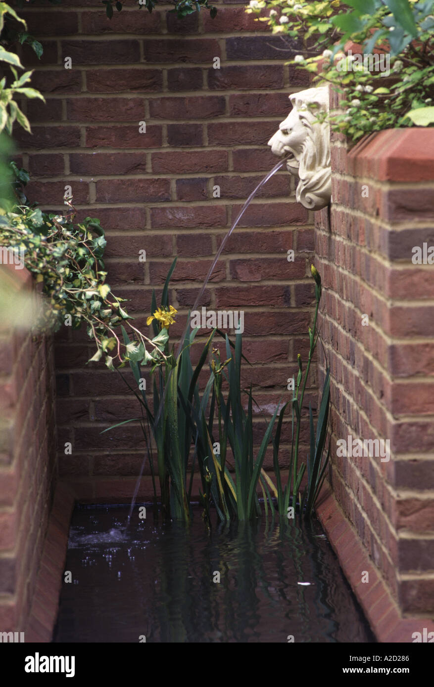 Lions Head Water Feature Chelsea Flower Show 2002 Stock Photo - Alamy