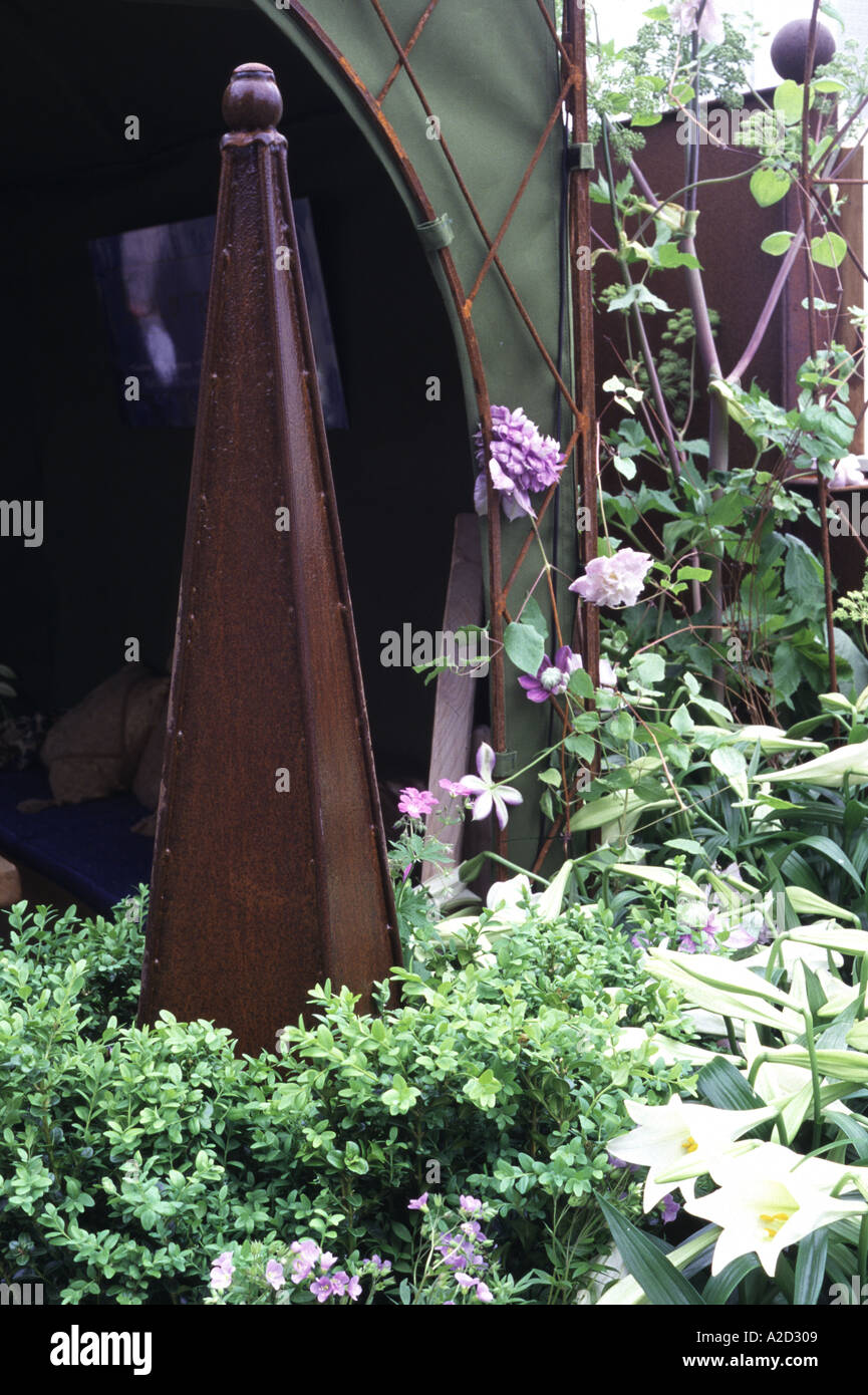 Pyramid metal structure in Chelsea show garden 2002 Chelsea Flower Show ...