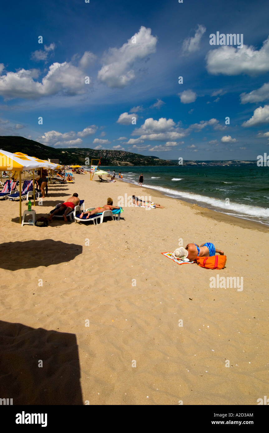 Albena beach hi-res stock photography and images - Alamy
