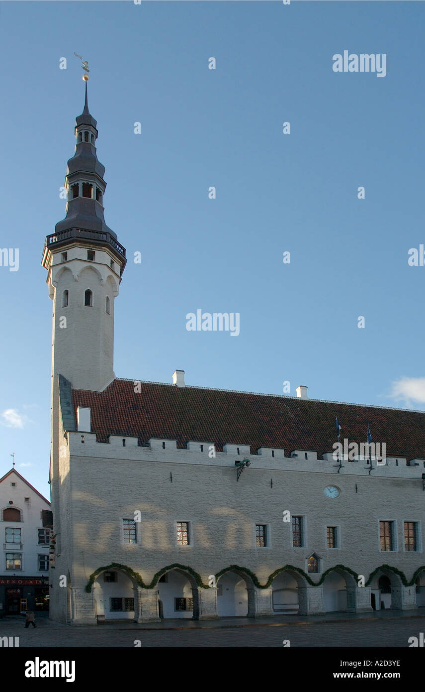 Raekoja Plats Gothic Town Hall Raekoda Stock Photo - Alamy