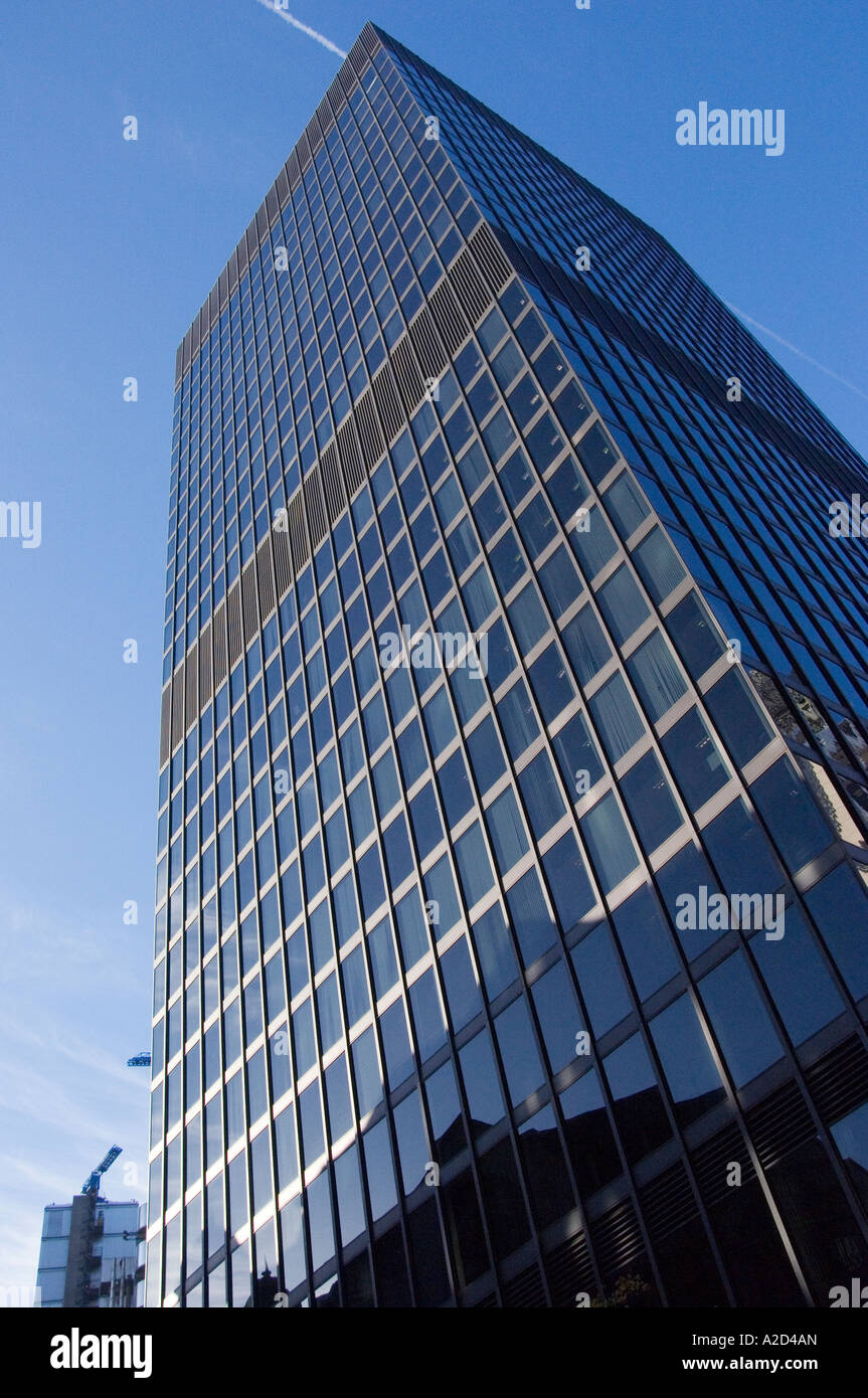 Prime office market hi-res stock photography and images - Alamy