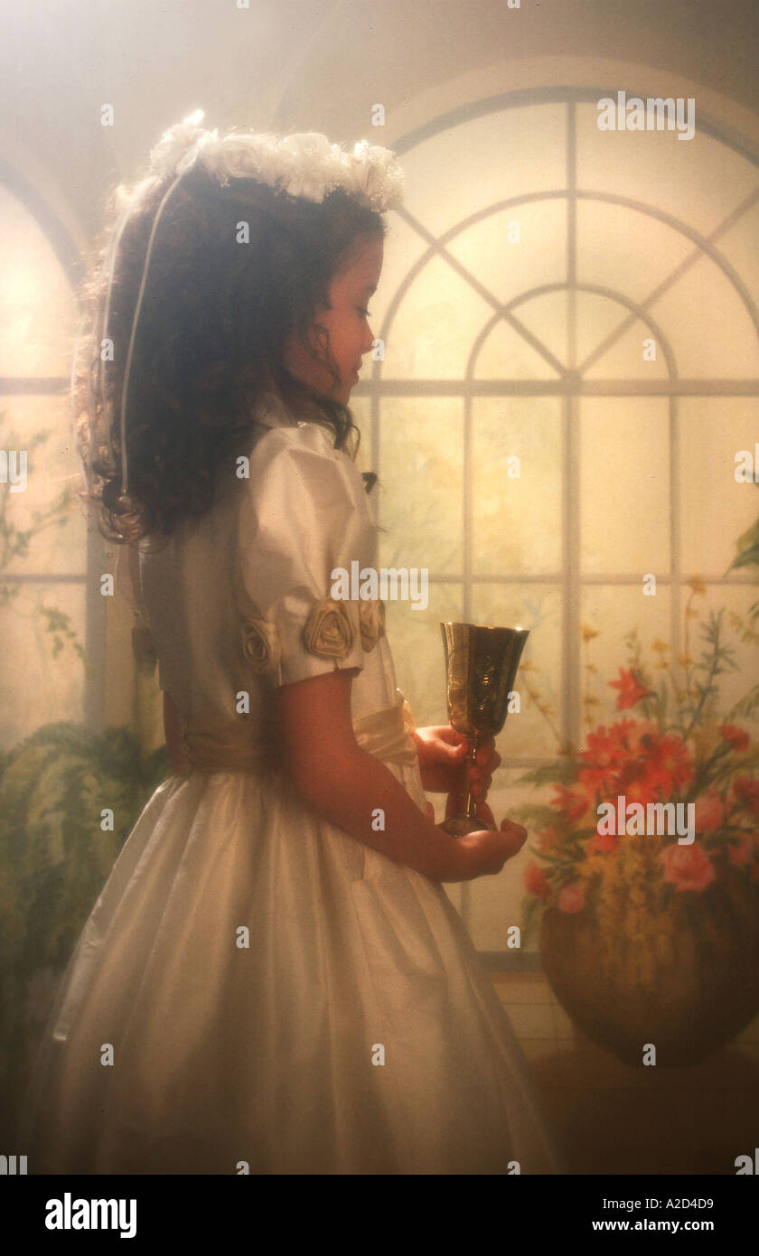 The communion girl hi-res stock photography and images - Alamy