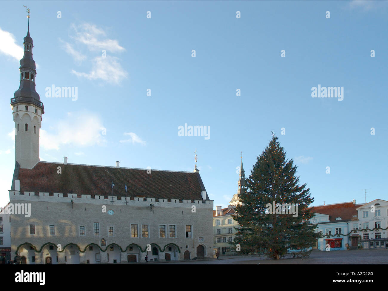 Raekoja Plats Gothic Town Hall Raekoda Stock Photo - Alamy