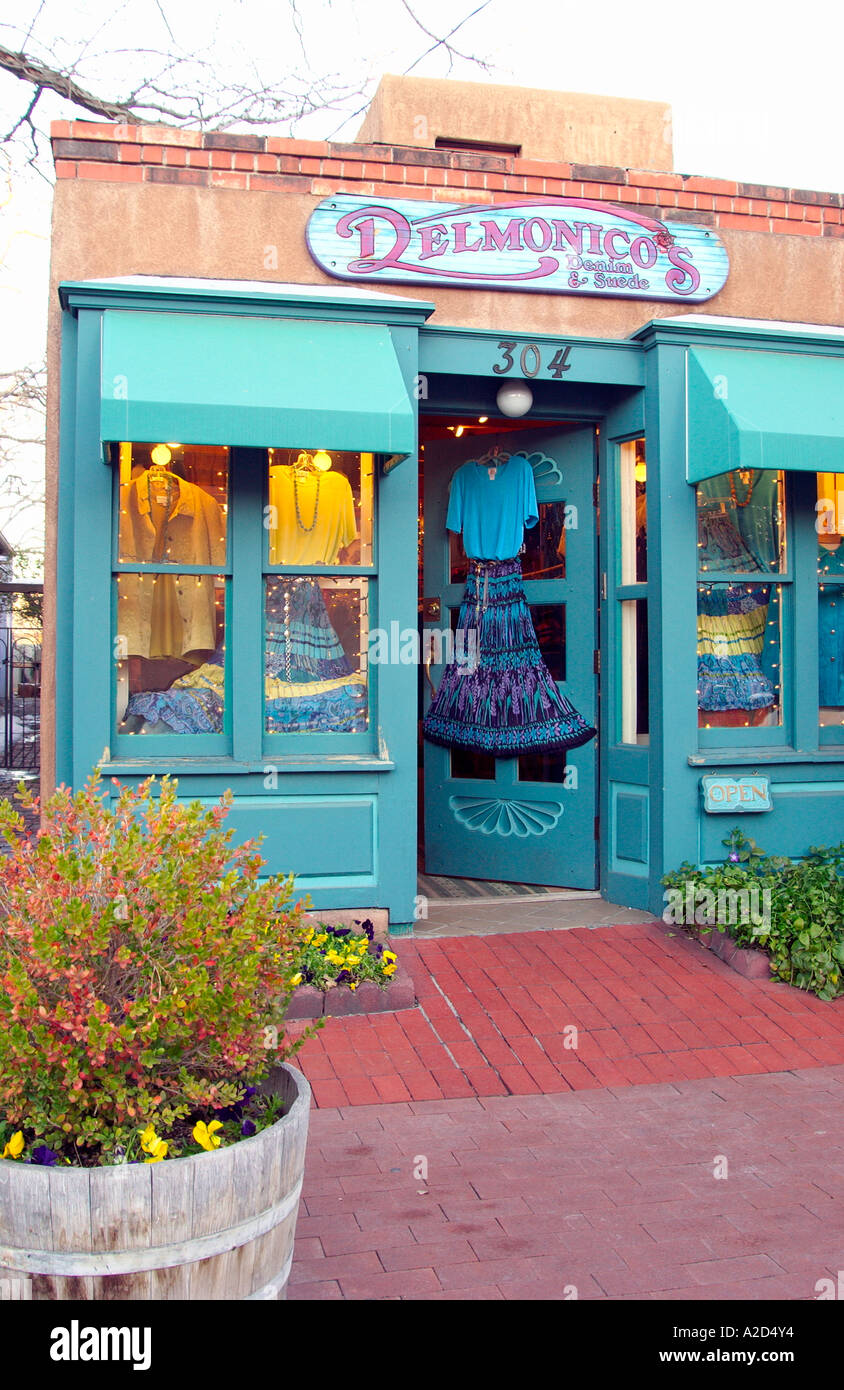 Albuquerque artist hi-res stock photography and images - Alamy