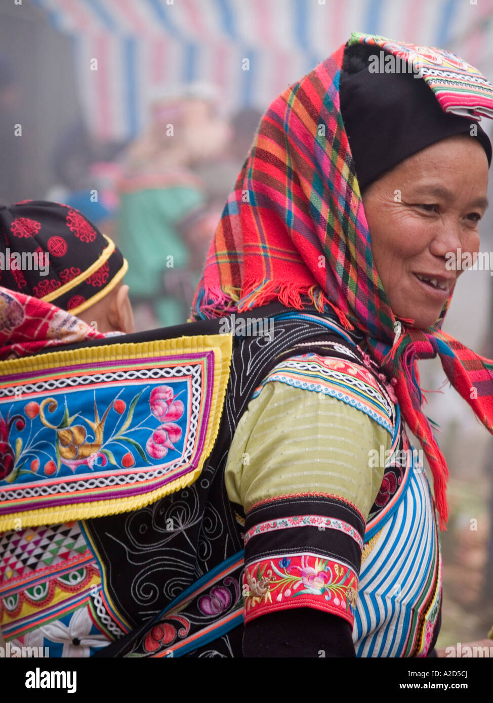 Chinese baby carriers hi-res stock photography and images - Alamy