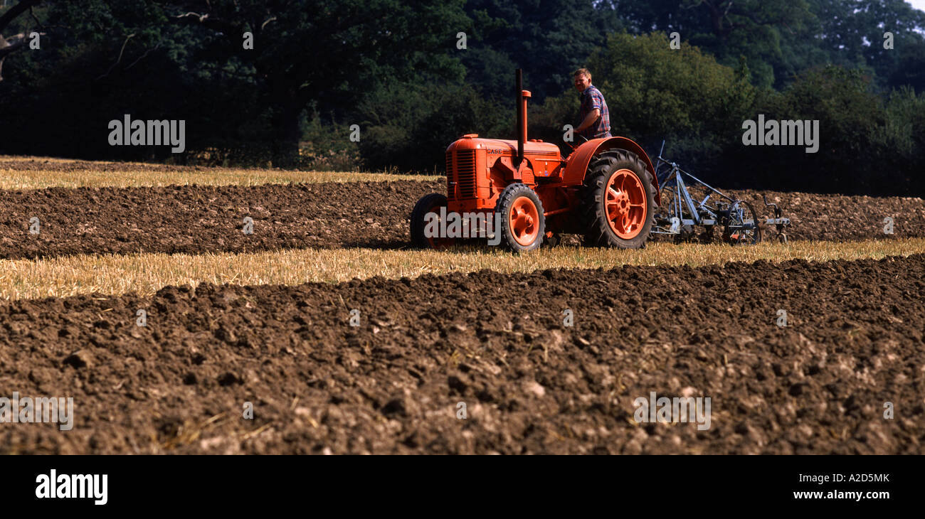 Vintage case tractor hi-res stock photography and images - Alamy