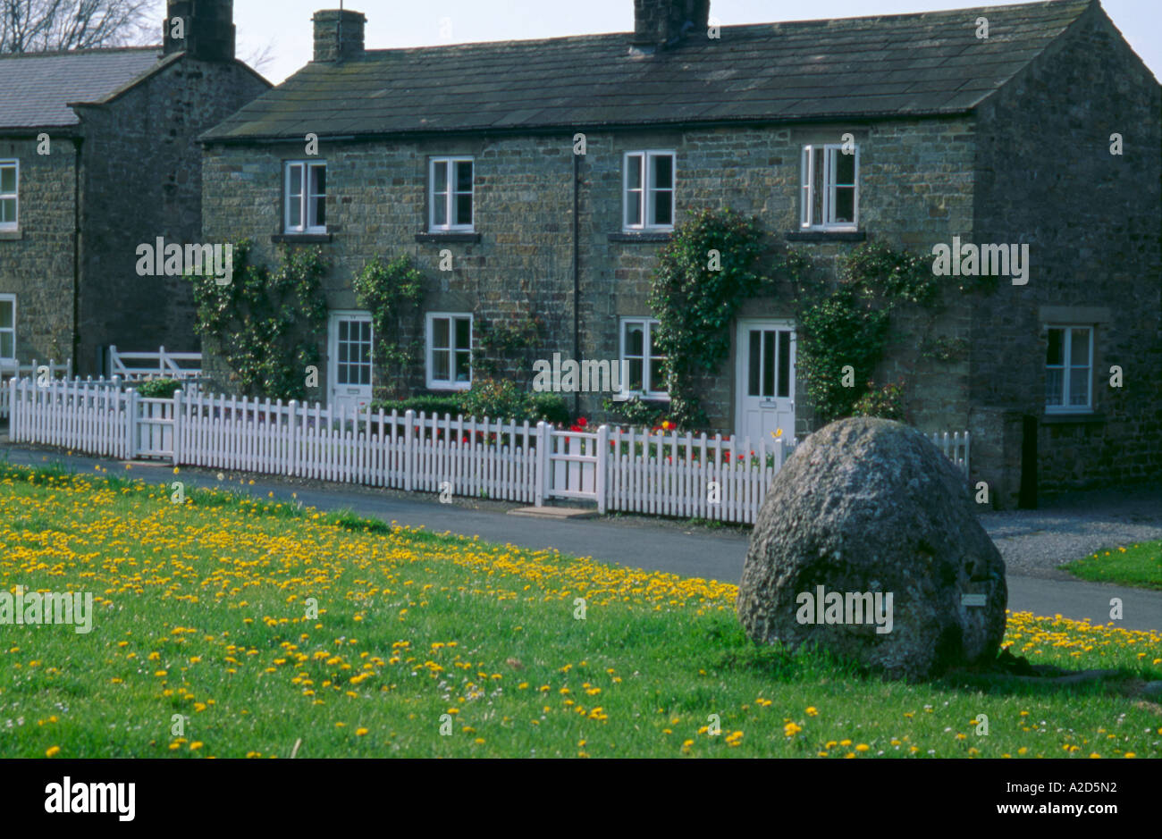Stone cottages and village green, East Witton, Wensleydale, Yorkshire ...