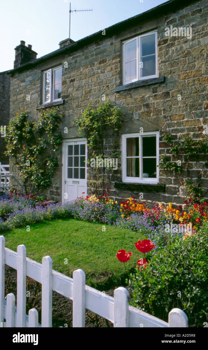 Stone cottage, East Witton village, Wensleydale, Yorkshire Dales ...