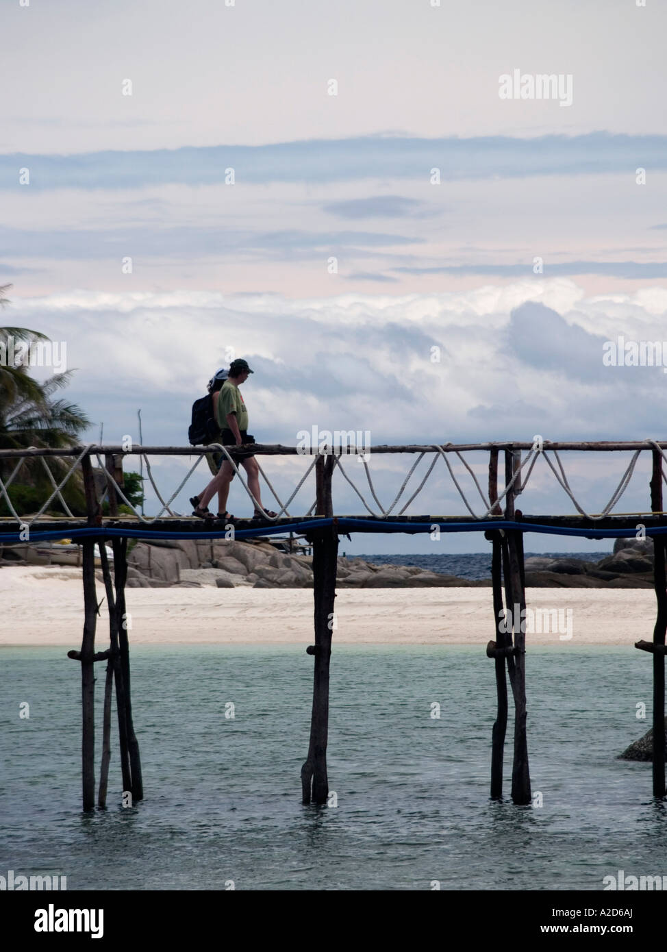 Sea island bridge hi-res stock photography and images - Alamy