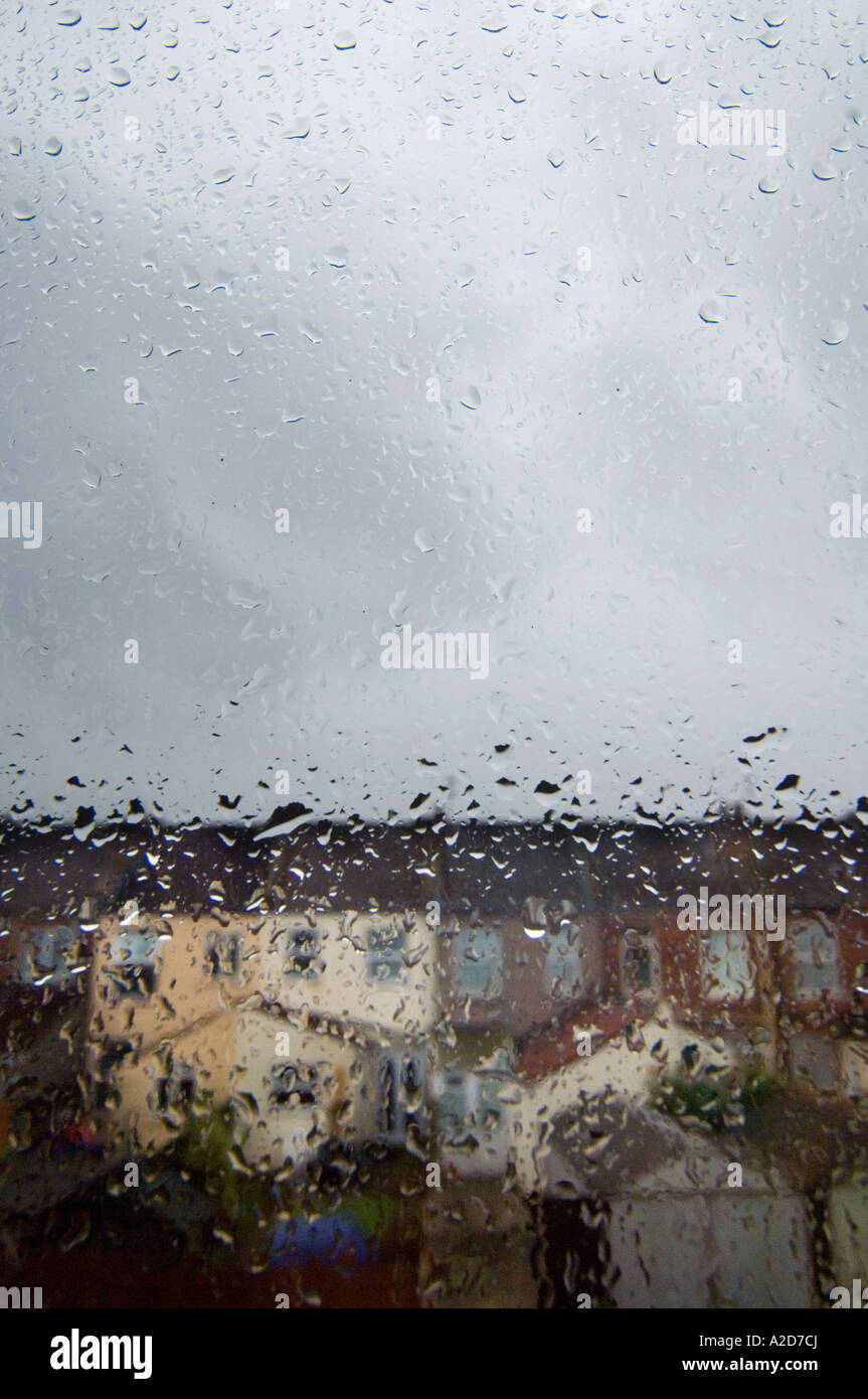 Victorian terrace england rain hi-res stock photography and images - Alamy