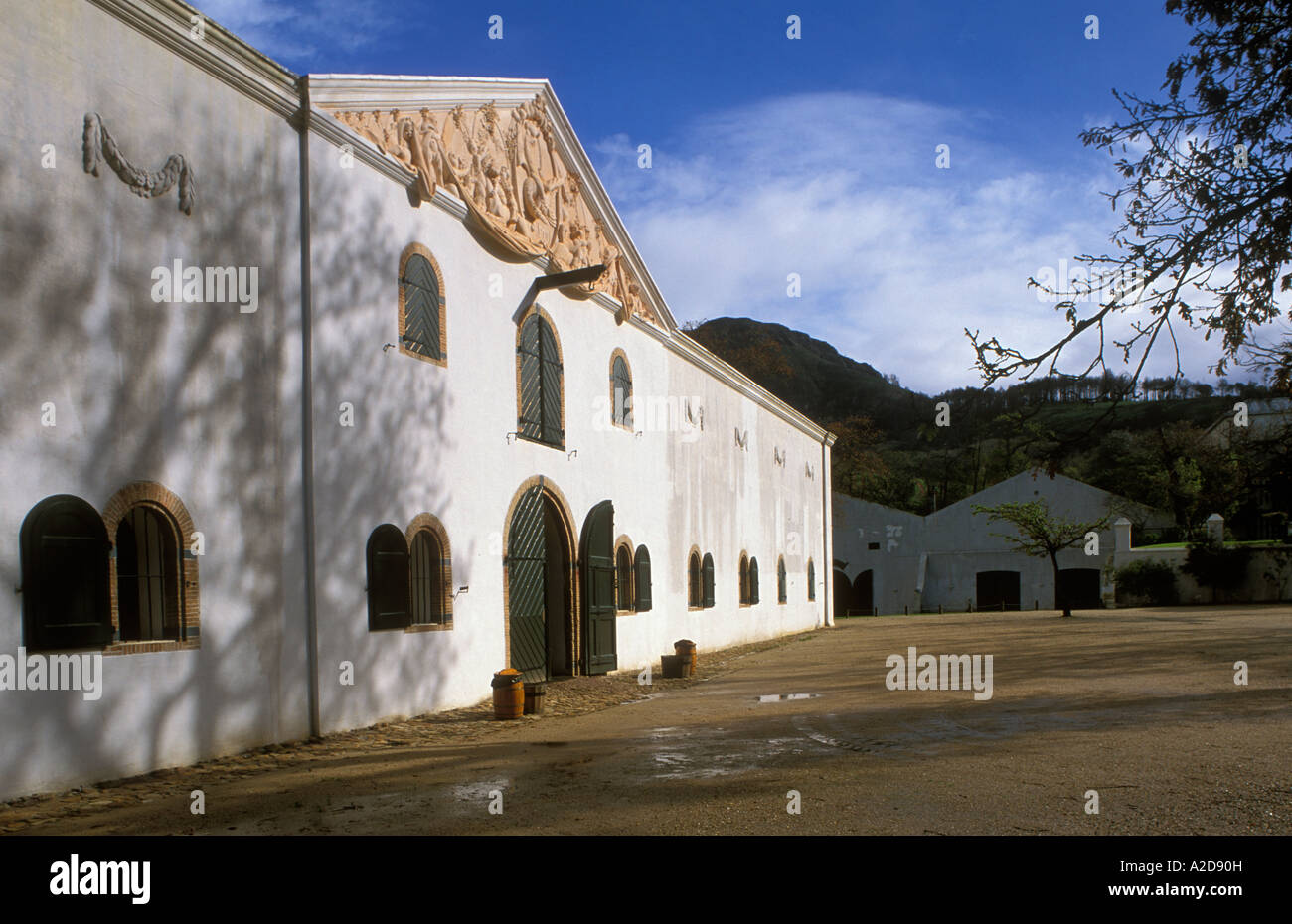 Groot Constantia, oldest vineyard estate bought by Simon van der Stell ...