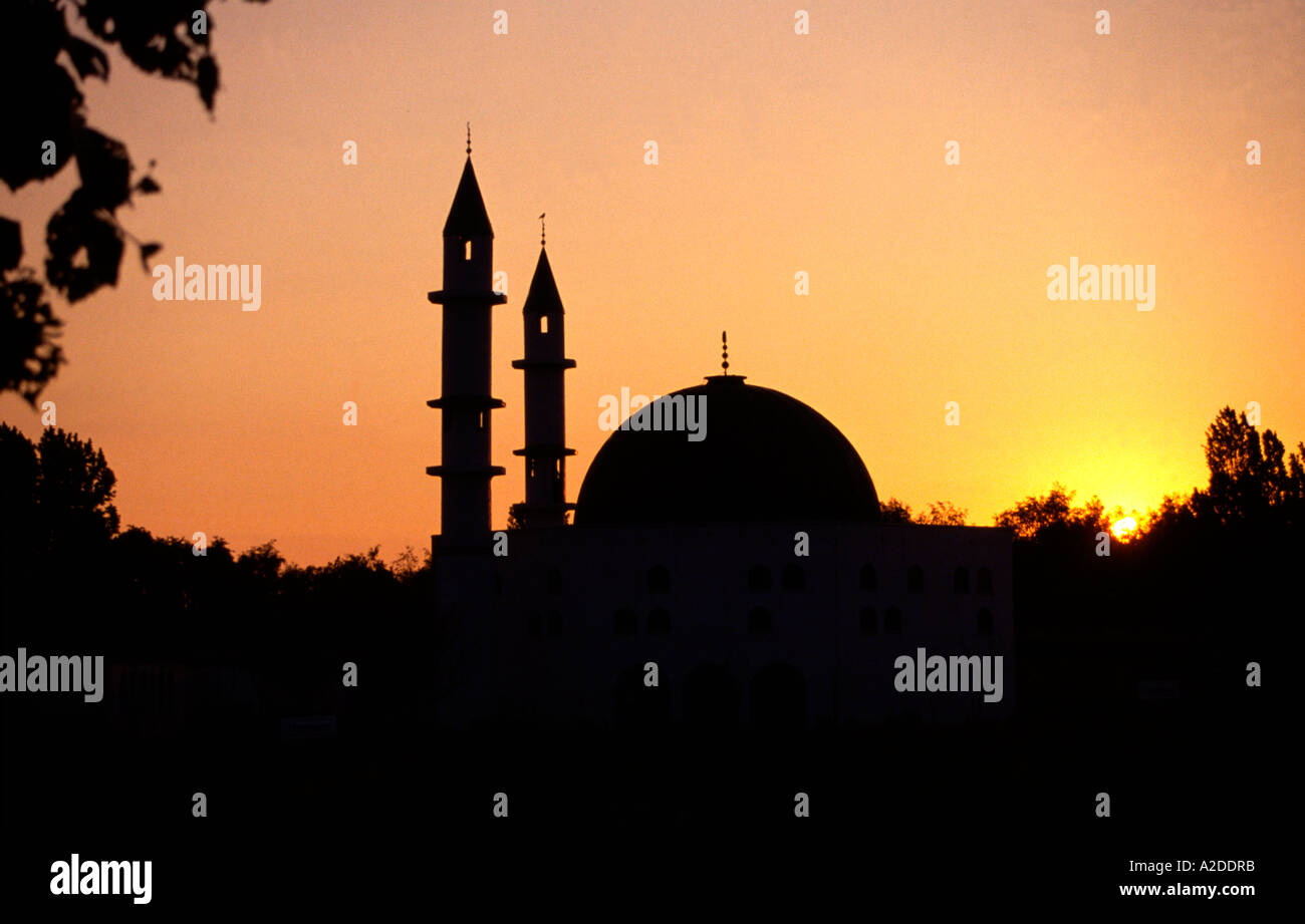 Mosque malmo sweden hi-res stock photography and images - Alamy
