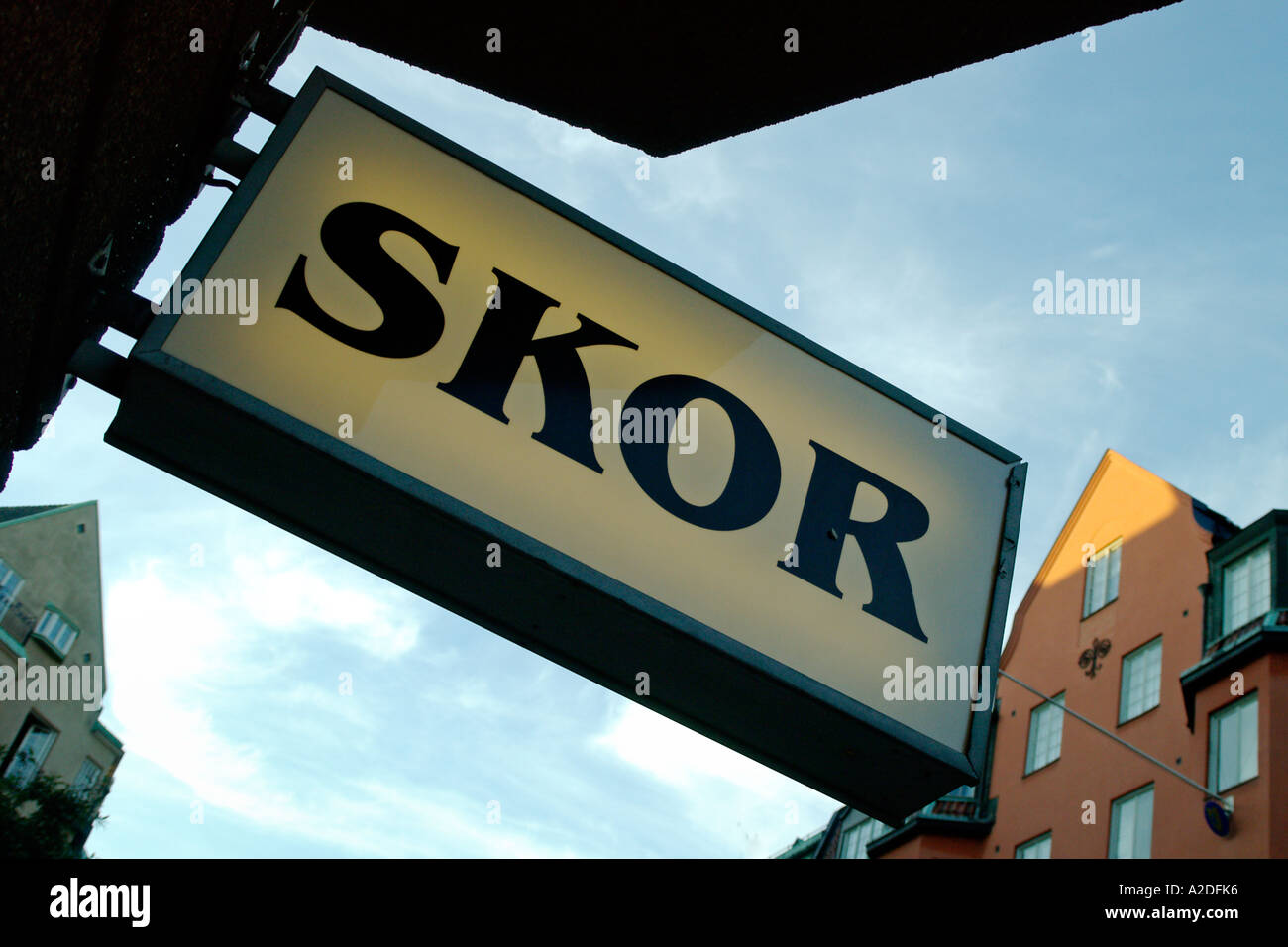 Shoe store sign Stock Photo - Alamy