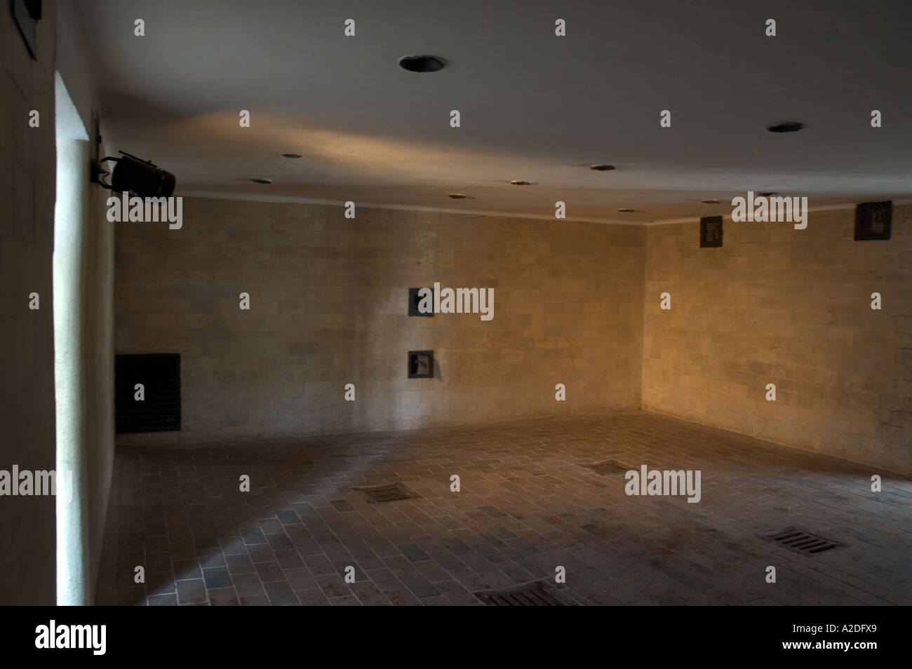 Dachau gas chamber nazi hi-res stock photography and images - Alamy