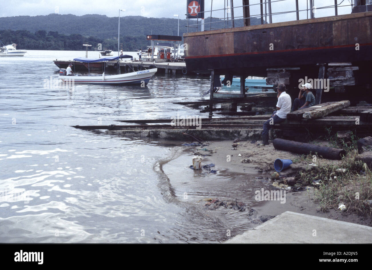 Belize pollution hi-res stock photography and images - Alamy