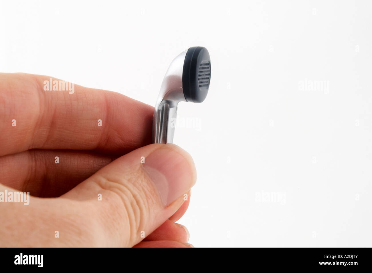 Ipod with earphone hi-res stock photography and images - Alamy