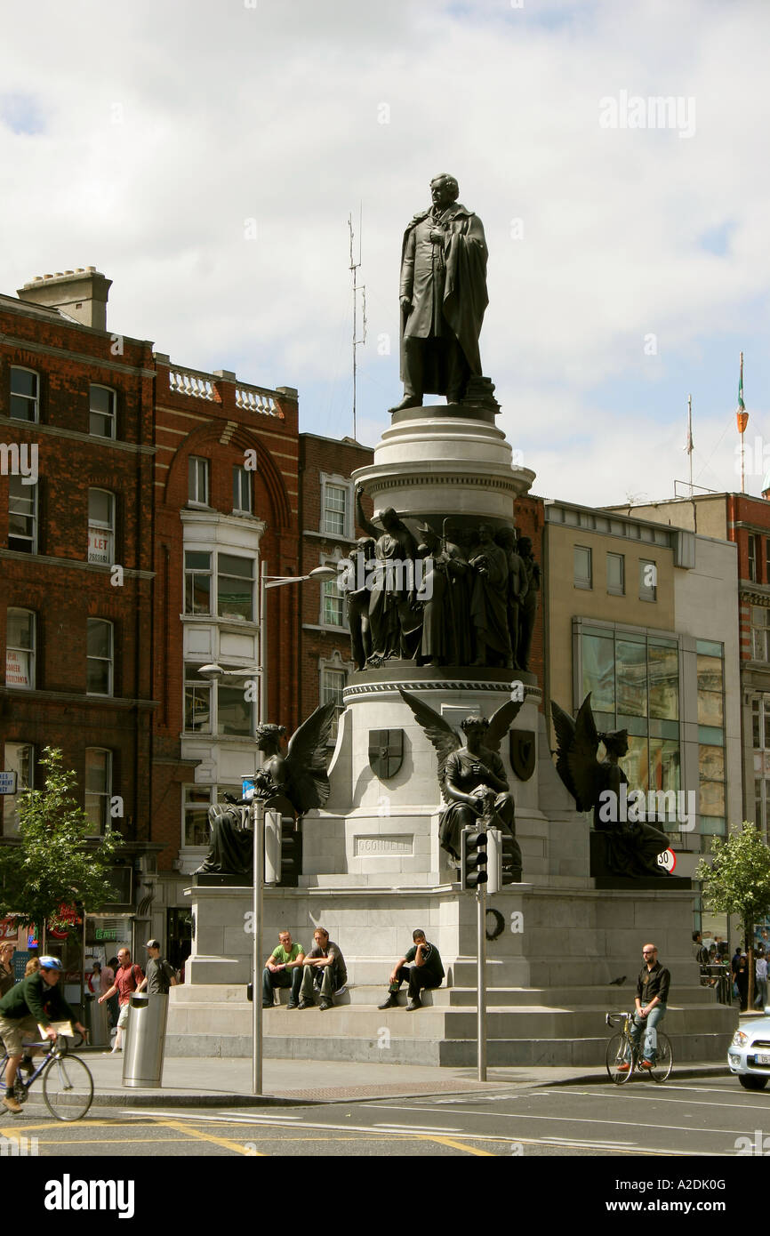 O'Connell monument O'Connell street Dublin Ireland Stock Photo - Alamy