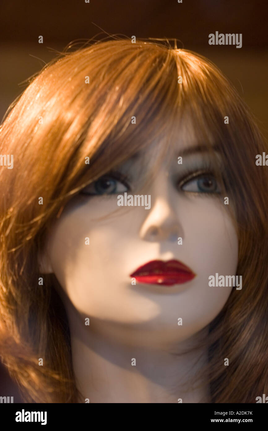 Manequin female woman style hi-res stock photography and images - Alamy