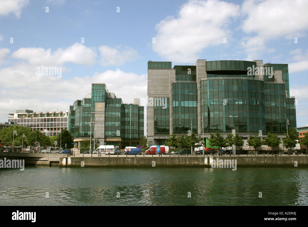 Dublin financial centre hi-res stock photography and images - Alamy