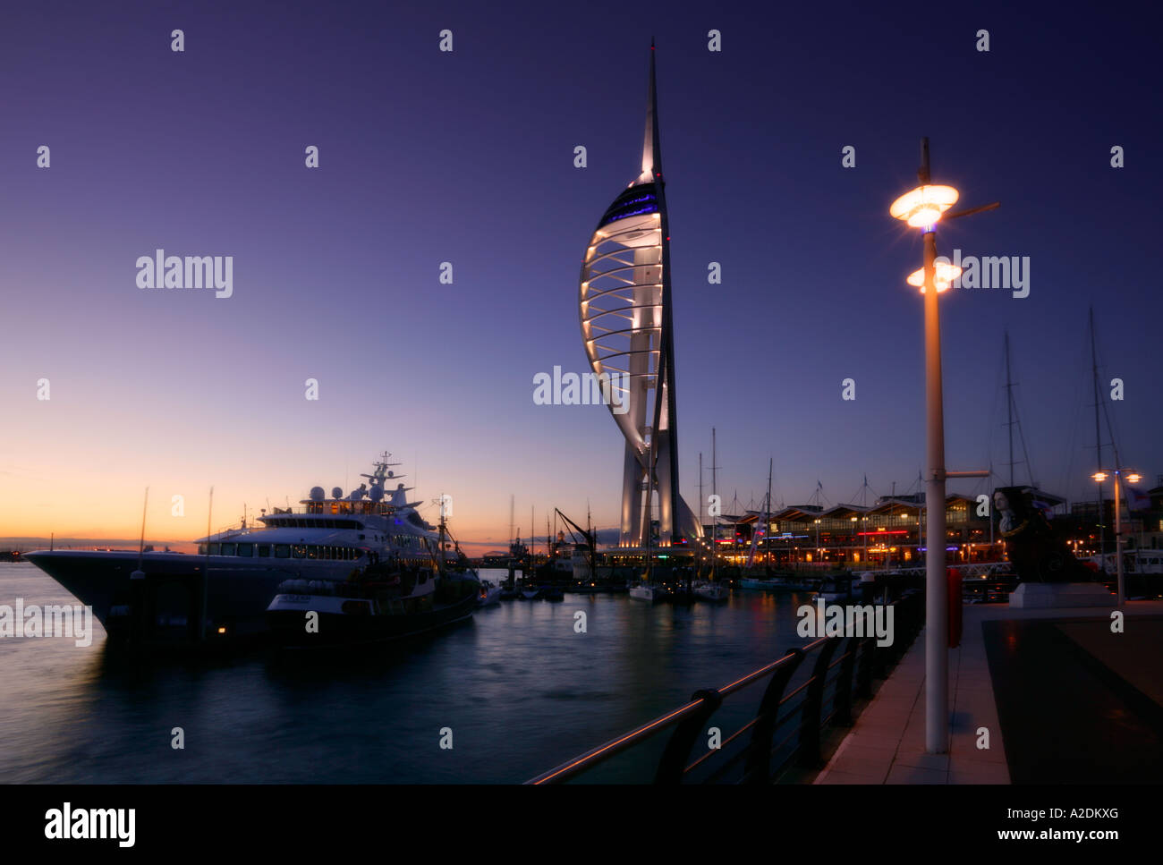Portsmouths spinnaker tower hi-res stock photography and images - Alamy