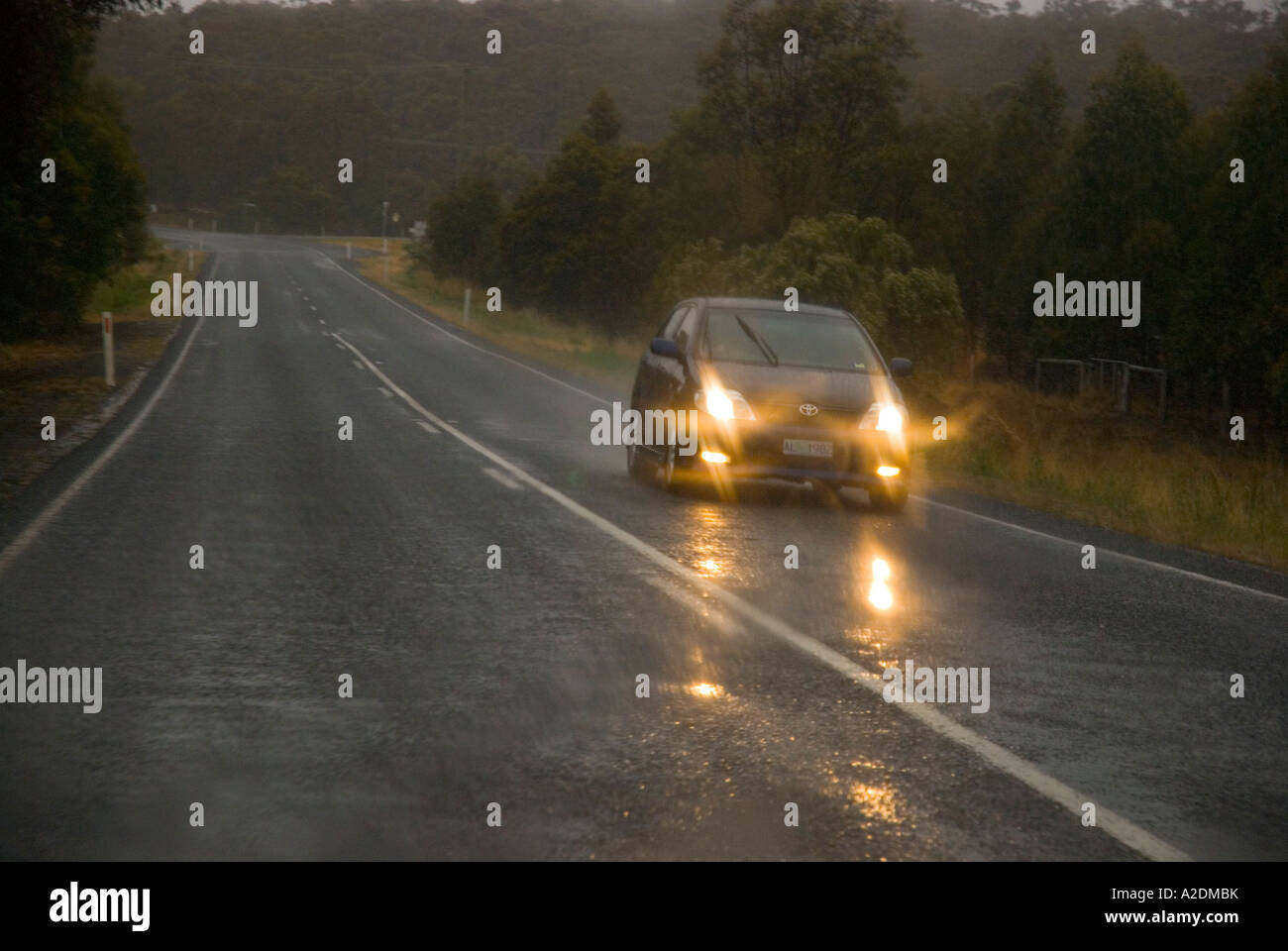 Driving in dark and wet hi-res stock photography and images - Alamy