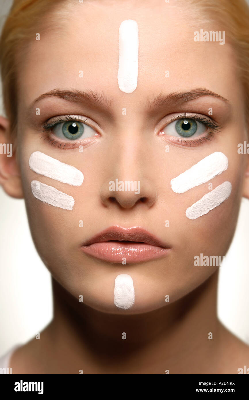 1217783 indoor studio young woman girl 20 25 blonde face cheek cheeks ...