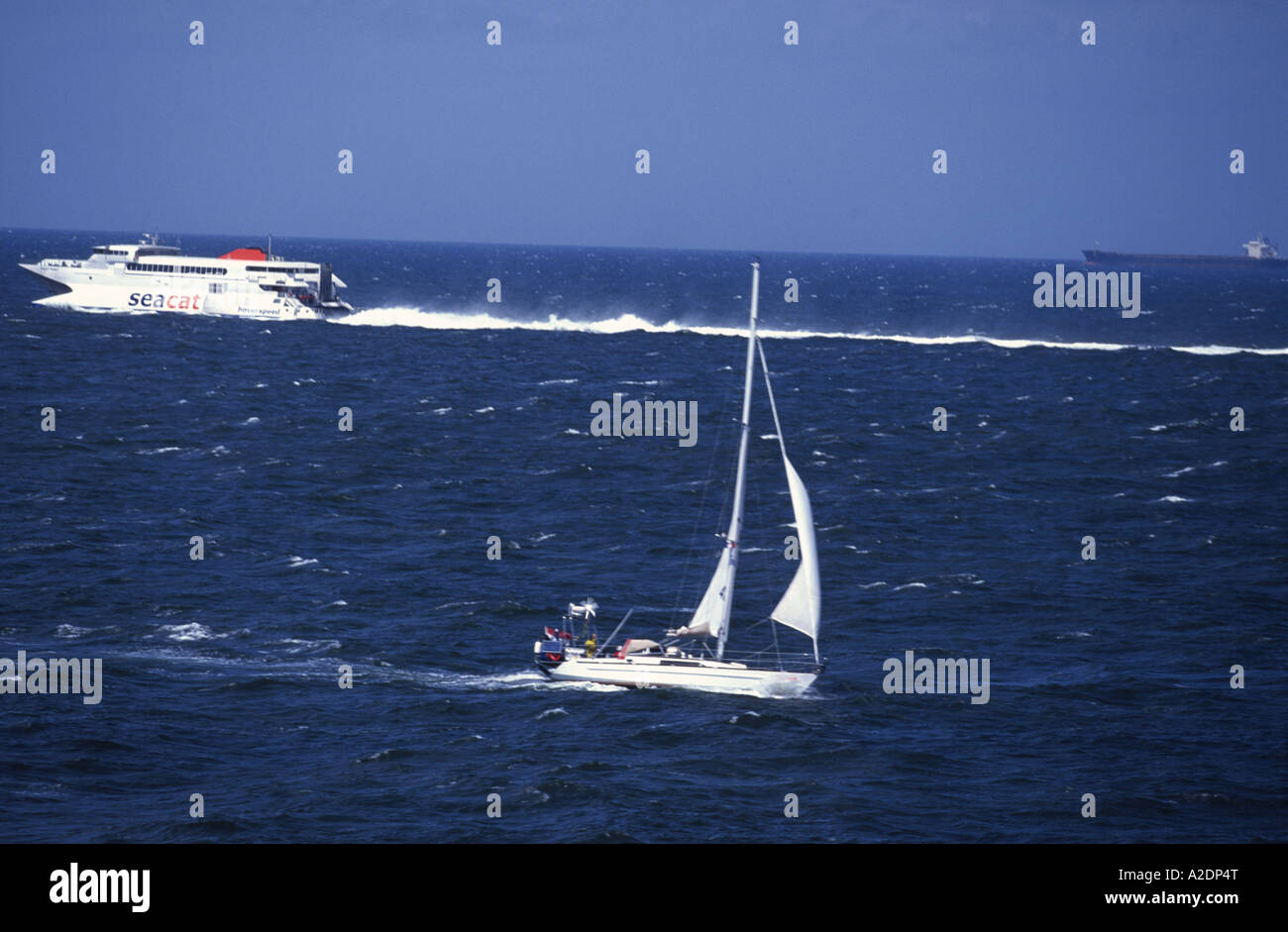 Traffic in the english channel hi-res stock photography and images - Alamy