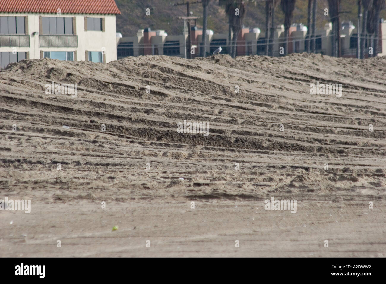Bulldozer sand berm hi-res stock photography and images - Alamy