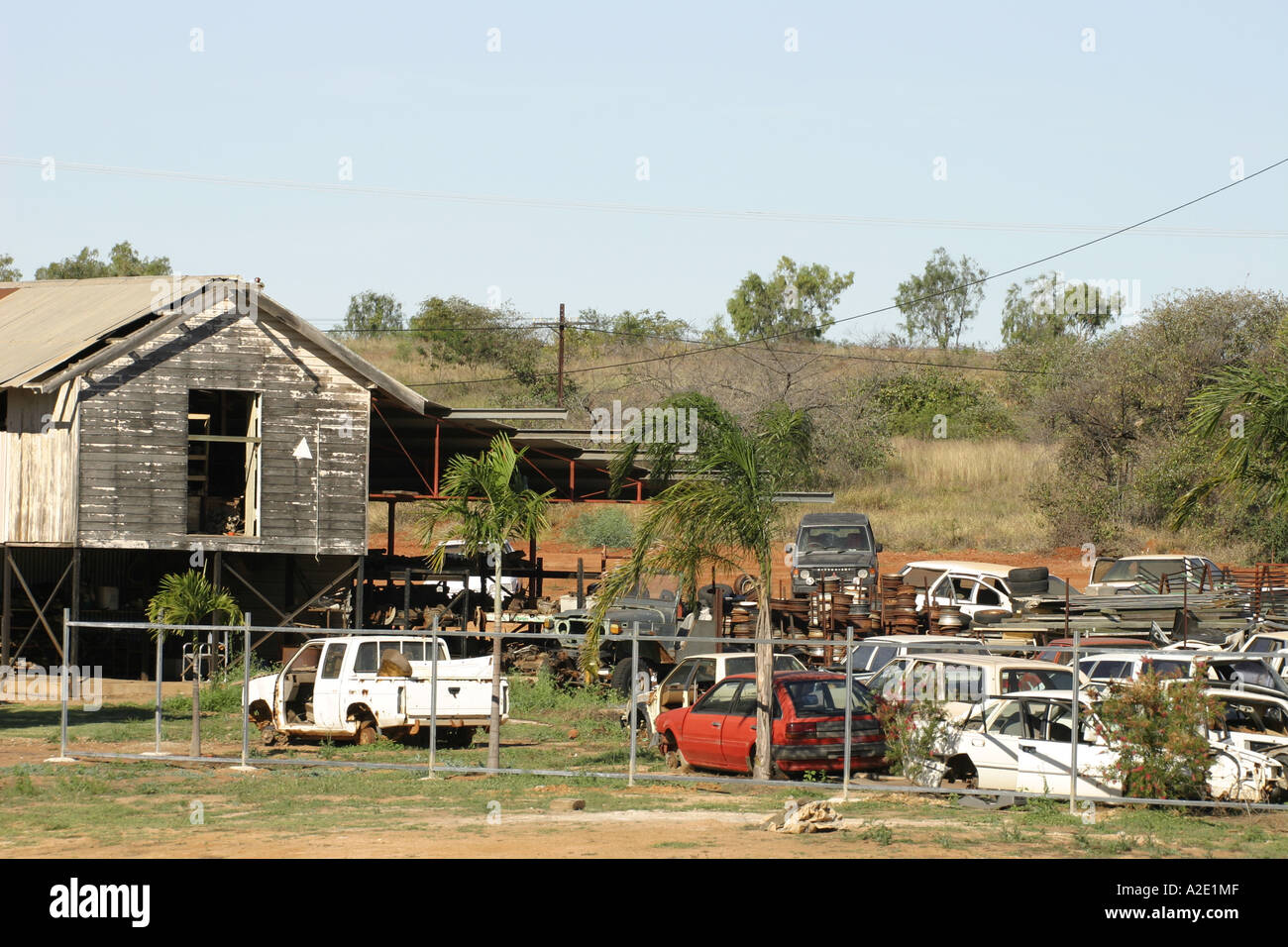 Mechanic Backyard Australia Scraped cars Dumped cars Stock Photo - Alamy