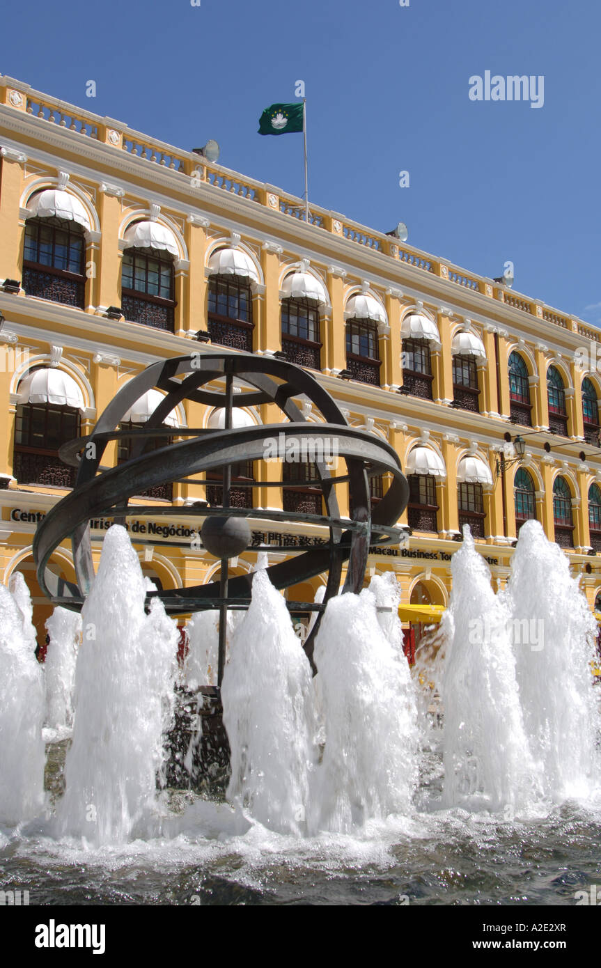 Square fountain macao hi-res stock photography and images - Alamy