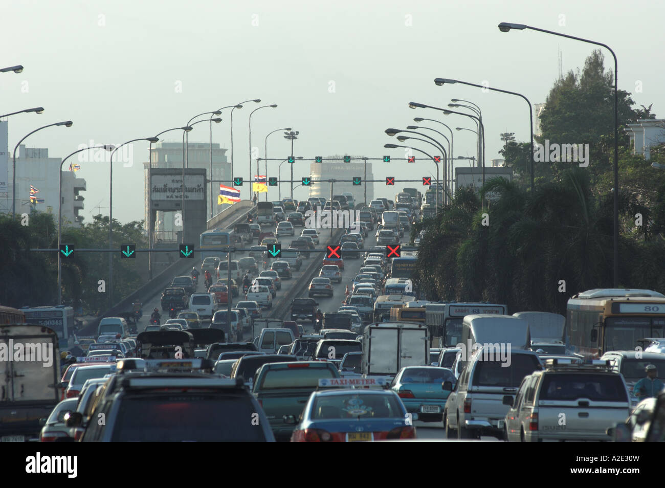 Traffic movement hi-res stock photography and images - Alamy
