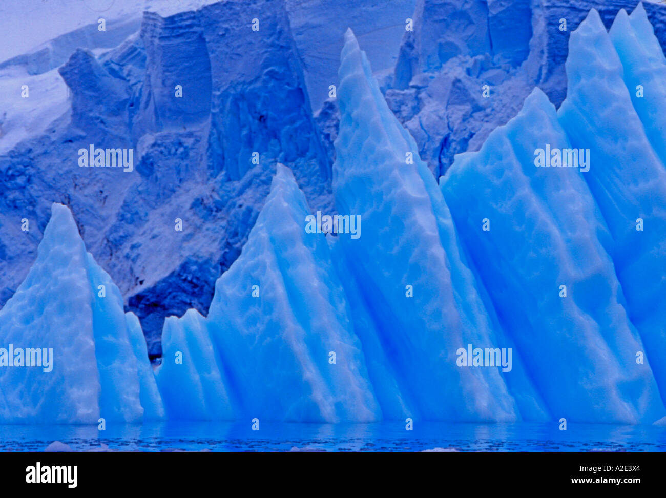 Pleneau iceberg graveyard hi-res stock photography and images - Alamy