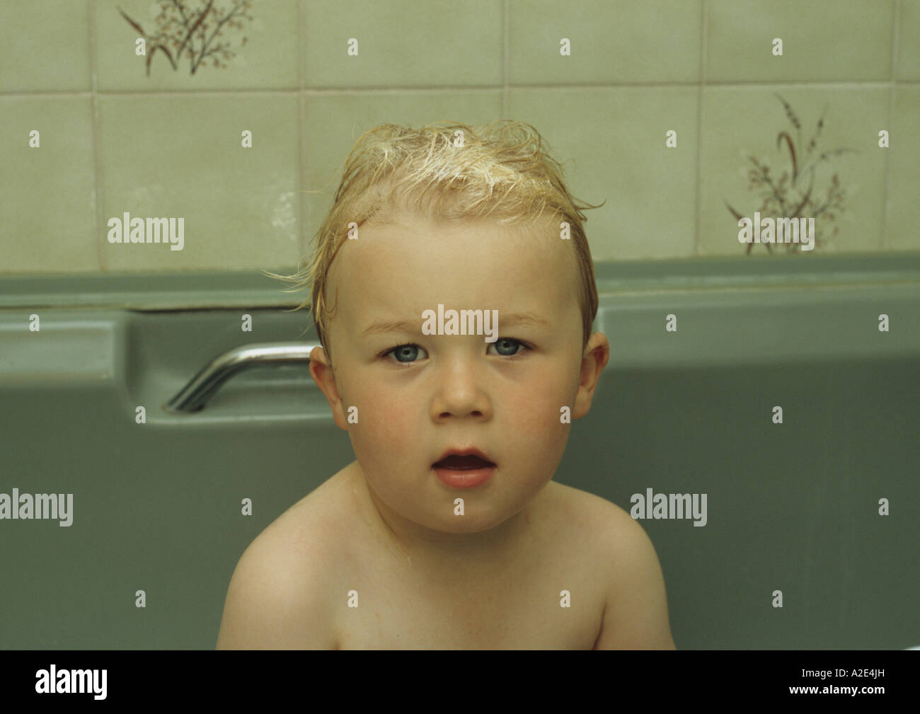 Three Year Old Boy In Bath In The Uk Stock Photo Alamy three-year-old-boy-in-bath-in-the-uk-stock-photo-alamy