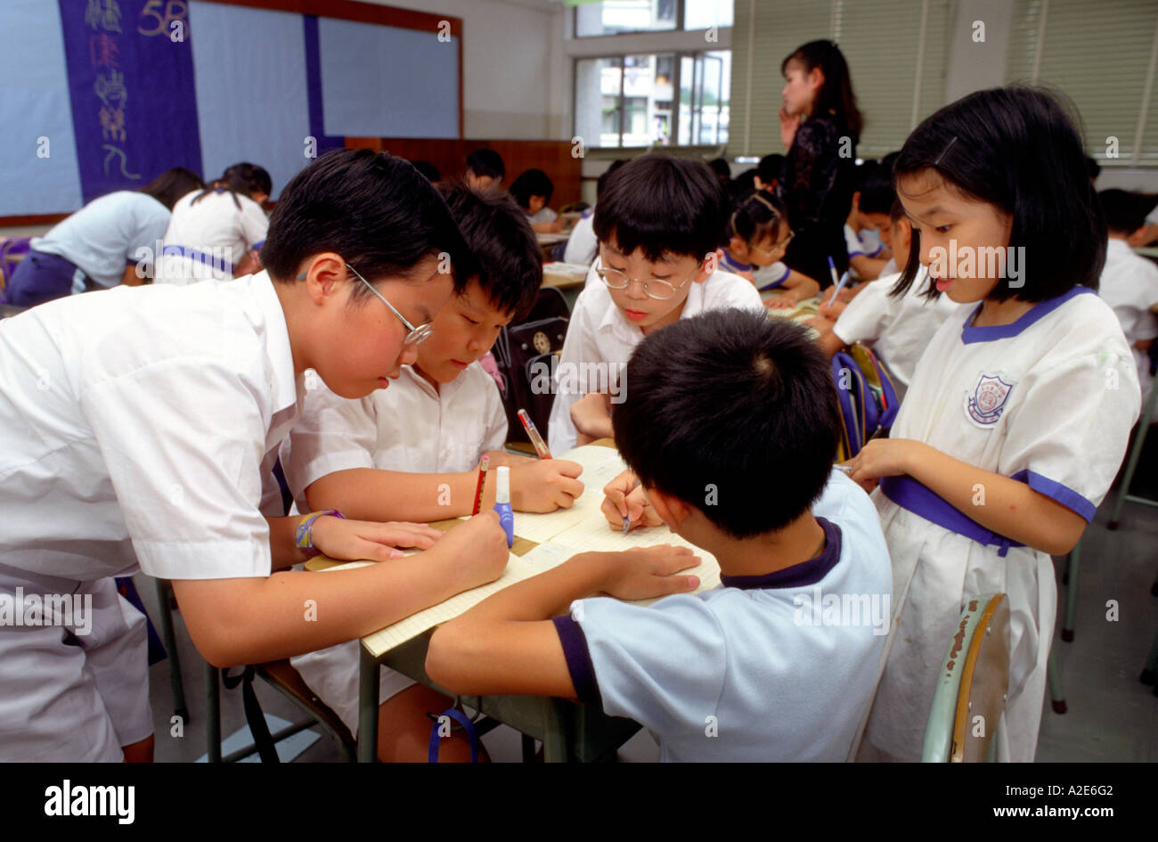 Hong kong school girl hi-res stock photography and images - Alamy