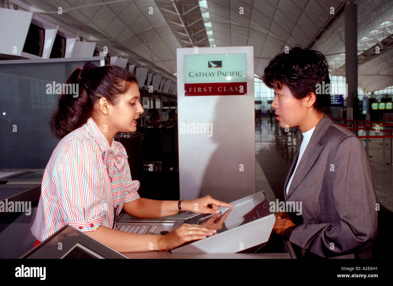 First-class check-in for Cathay Pacific Airlines, Hong Kong's flag ...