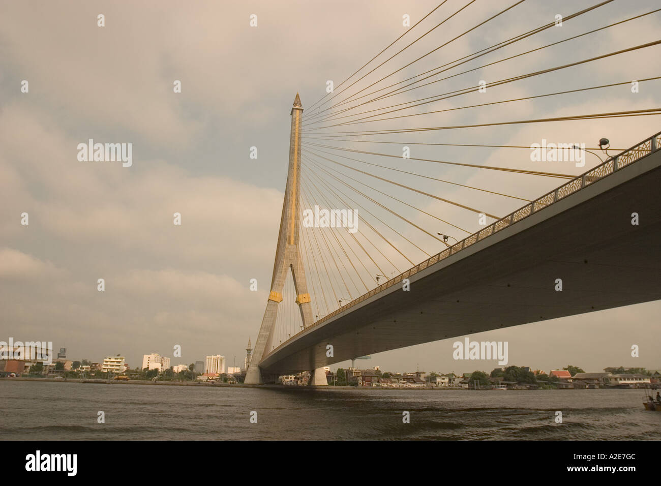 Asia, Thailand, Bangkok, bridge over Chao Praya River Stock Photo - Alamy