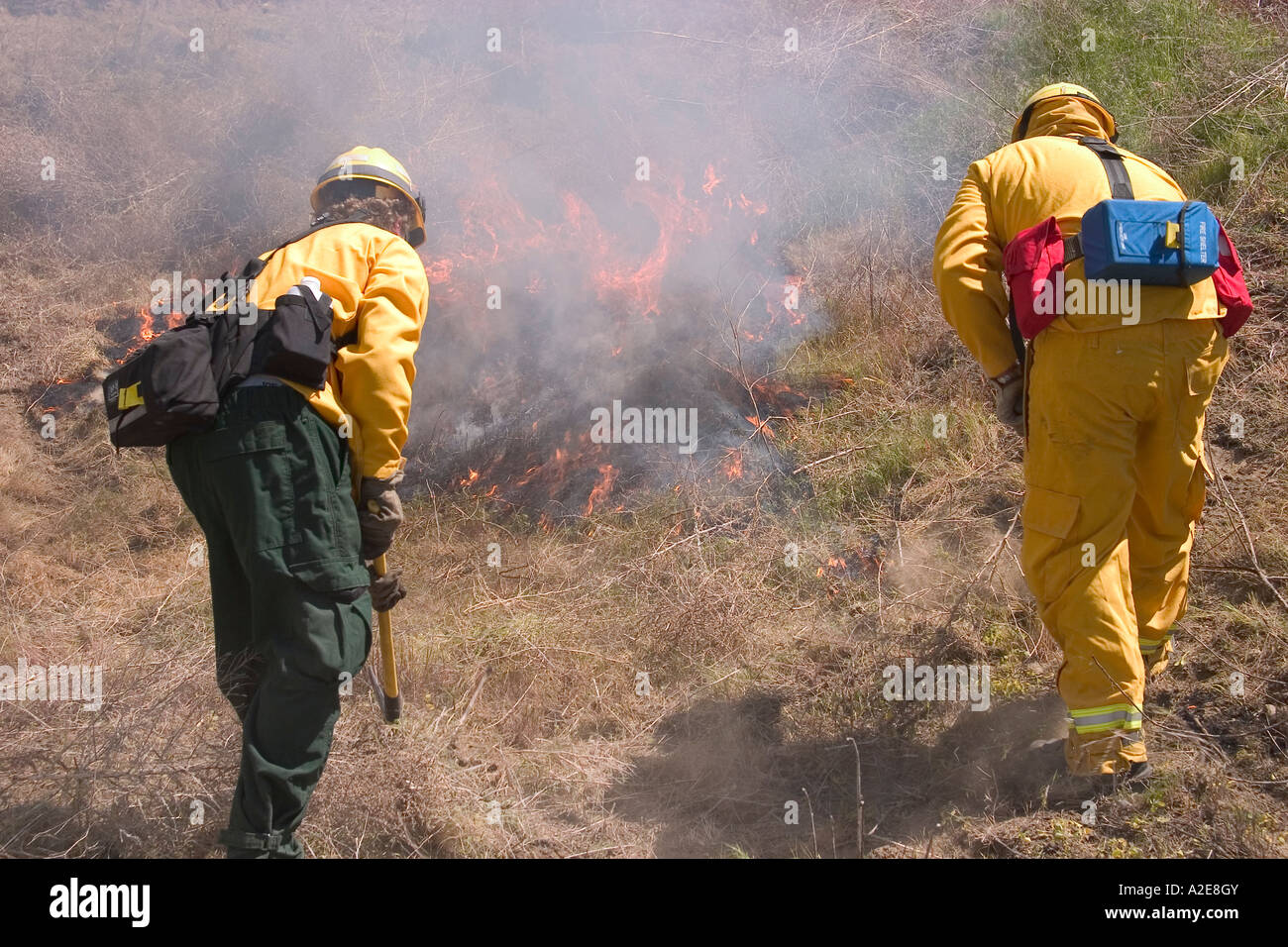 Science of fire fighting hi-res stock photography and images - Alamy