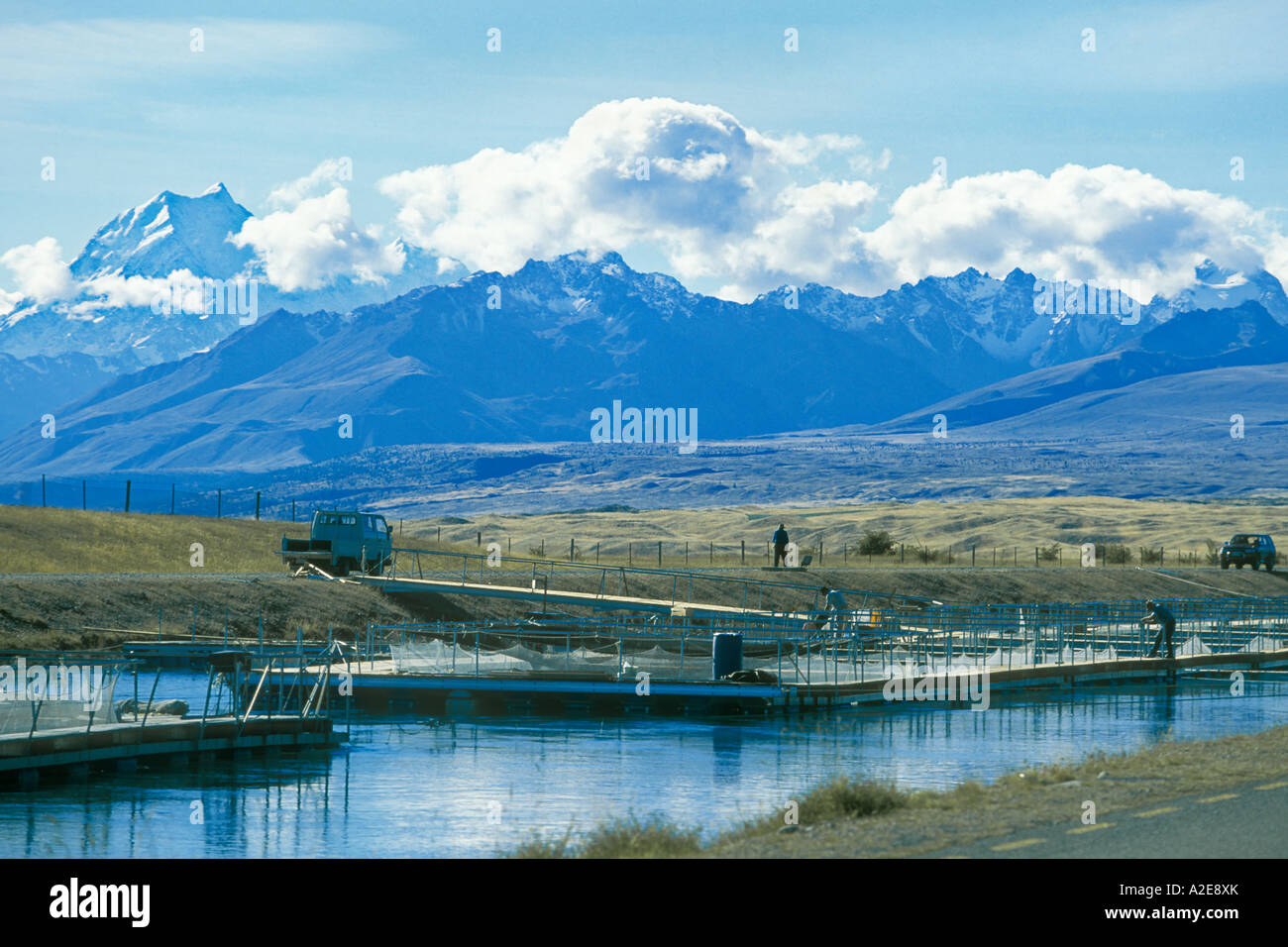 Pukaki tekapo canal hi-res stock photography and images - Alamy