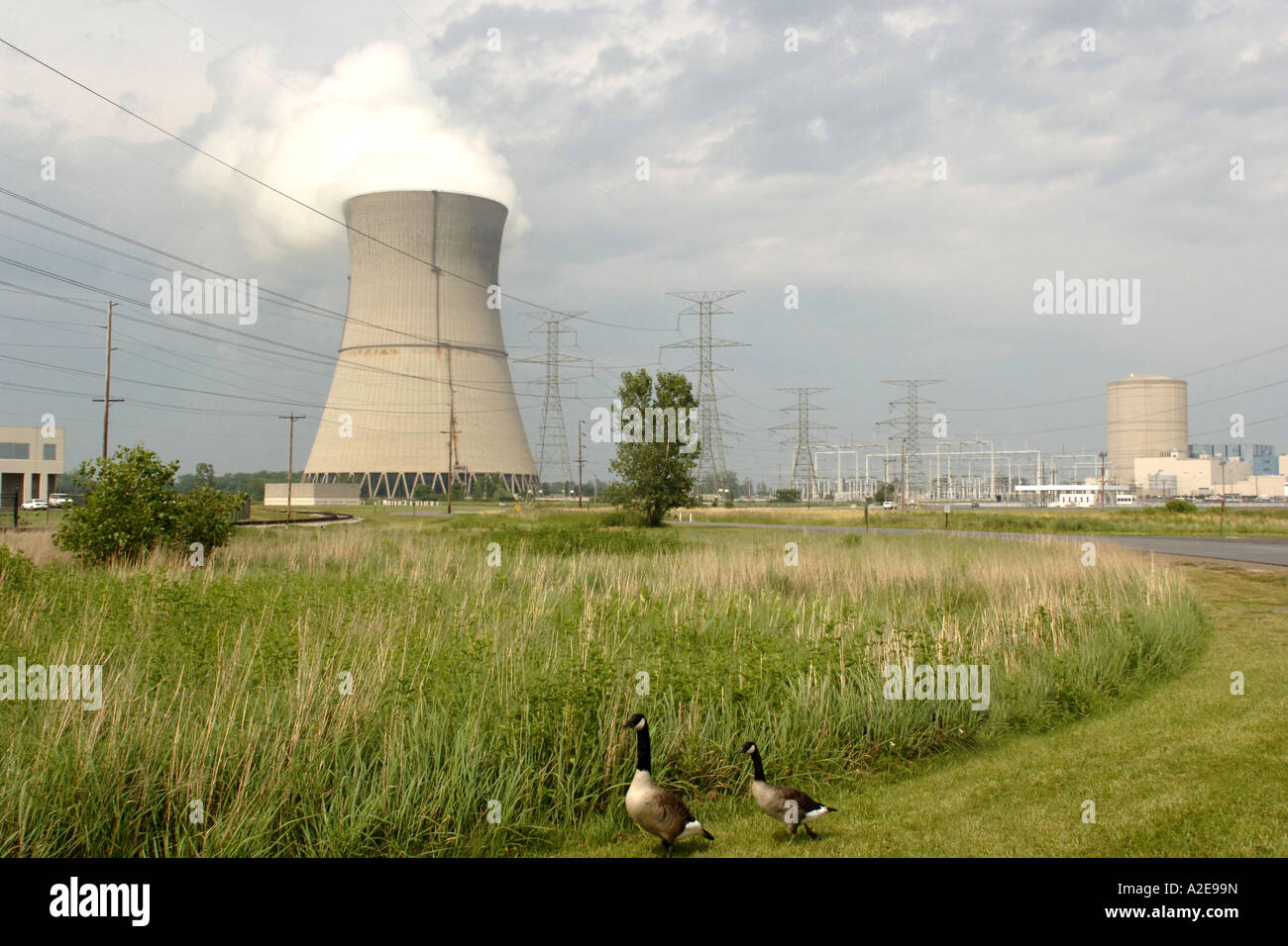 Hyperboloid cooling towers hi-res stock photography and images - Alamy