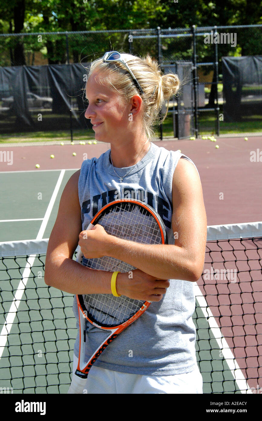 Tennis coach giving lesson to girl hi-res stock photography and images ...